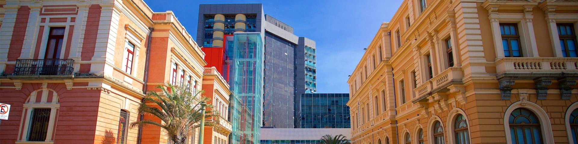 Mining Museum showing a city and heritage elements