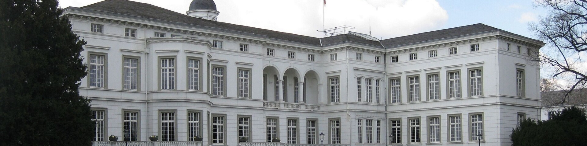 Germany, Bonn: Palais Schaumburg, backside view.