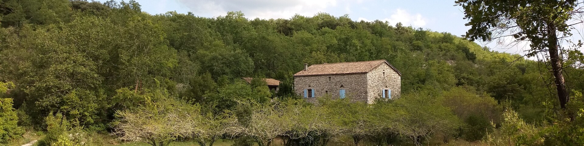 Gorges de l'Ardèche entre Lanas et Balazuc.