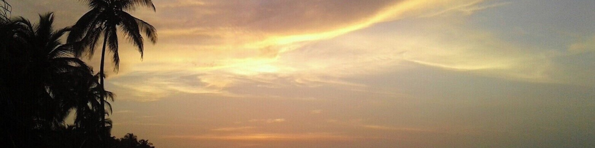 Why are sunsets so soothing? And in Palomino you'll see them like nowhere else #AquaTrove
#nature