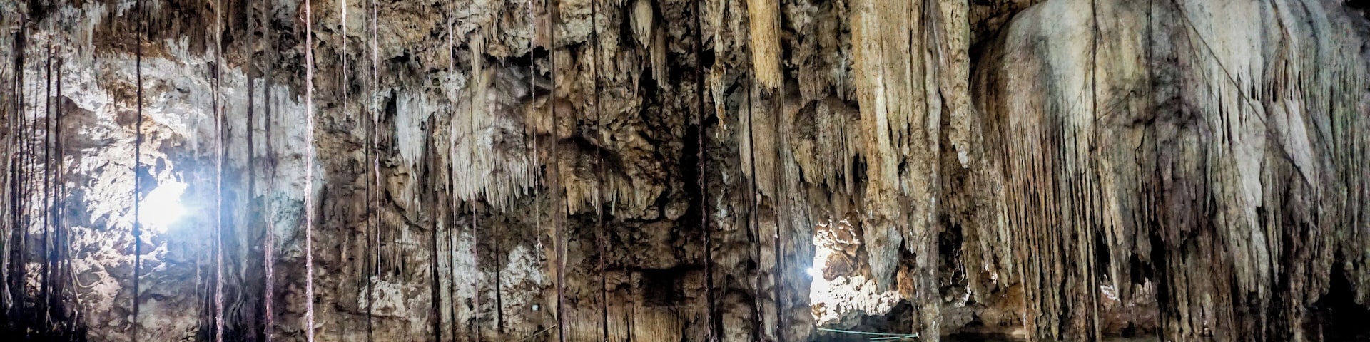 The states of Yucatán and Quintana Roo in Mexico host the greatest collection of cenotes in the country. This water pools are believed were formed due the impact of the asteroid that killed the dinosaurs. Xkekén, the name of this one, means pig in mayan. A farmer was looking for his pig when he stumbled upon this wonder!