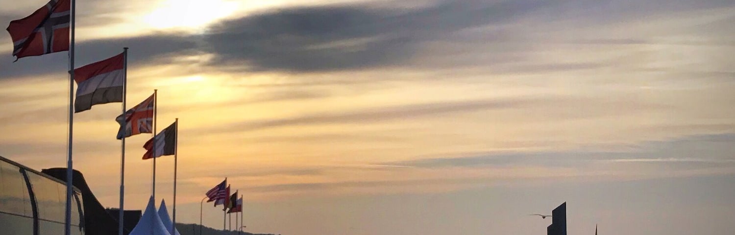 Peace concert at Omaha Beach