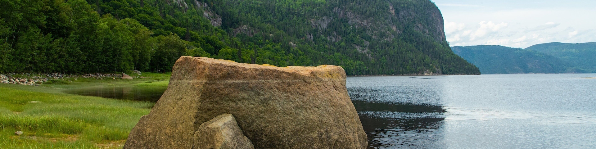Parc National du Fjord-du-Saguenay which includes a lake or waterhole