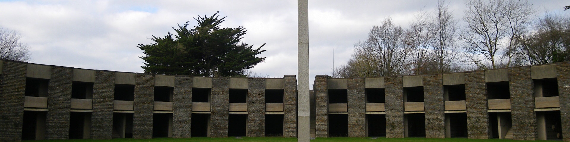 le cimetiere allemand du mont de l'huisnes