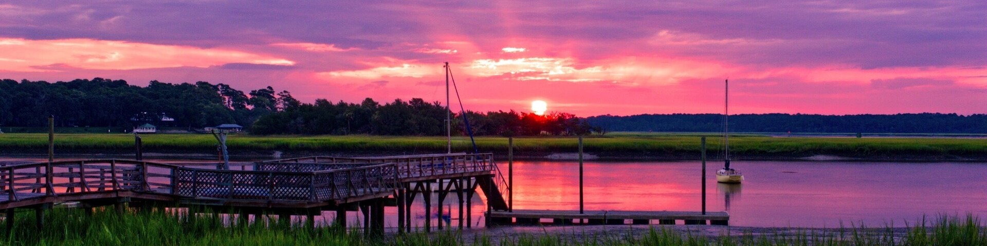 Sunrise on Isle of Hope take at 0630 in the summer during low tide. #LikeALocal