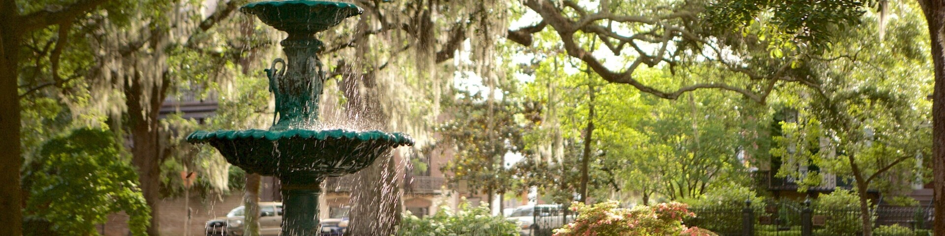 Lafayette Square caracterizando uma fonte e um parque