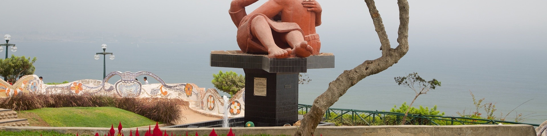 Parque del Amor mostrando um parque, flores e arte ao ar livre
