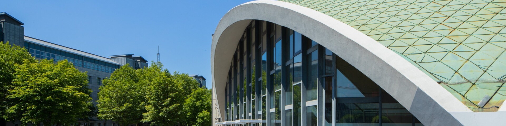 Dortmund Opera House featuring modern architecture