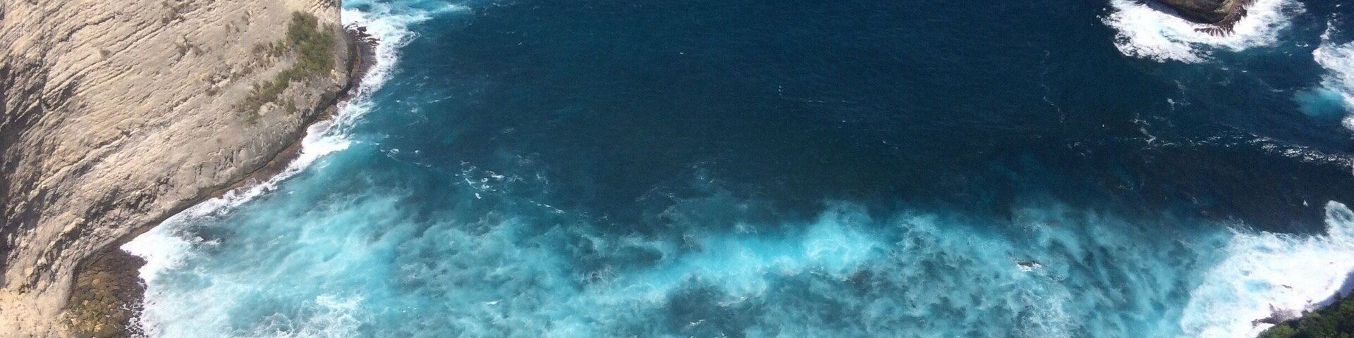 Recently Nusa Penida waters was filmed by a diver showing that there was a major rubbish dumping. This picture was taken over a year ago and hopefully the view stays this way. #Expediacares
#cleanwaterandsanitization