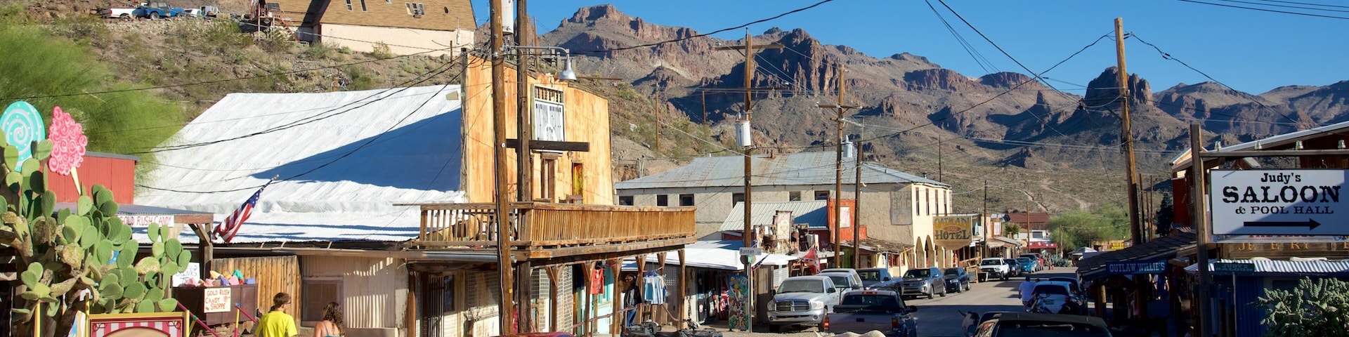 Oatman caracterizando cenas de rua