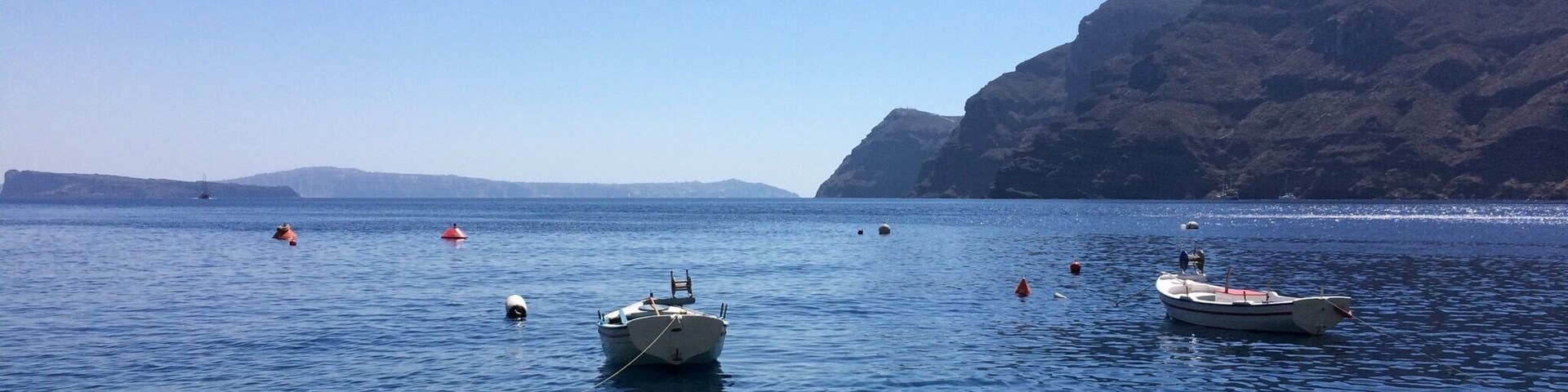 Forget the tavernas on the water front - this is a perfect spot for swimming, snorkelling & free diving