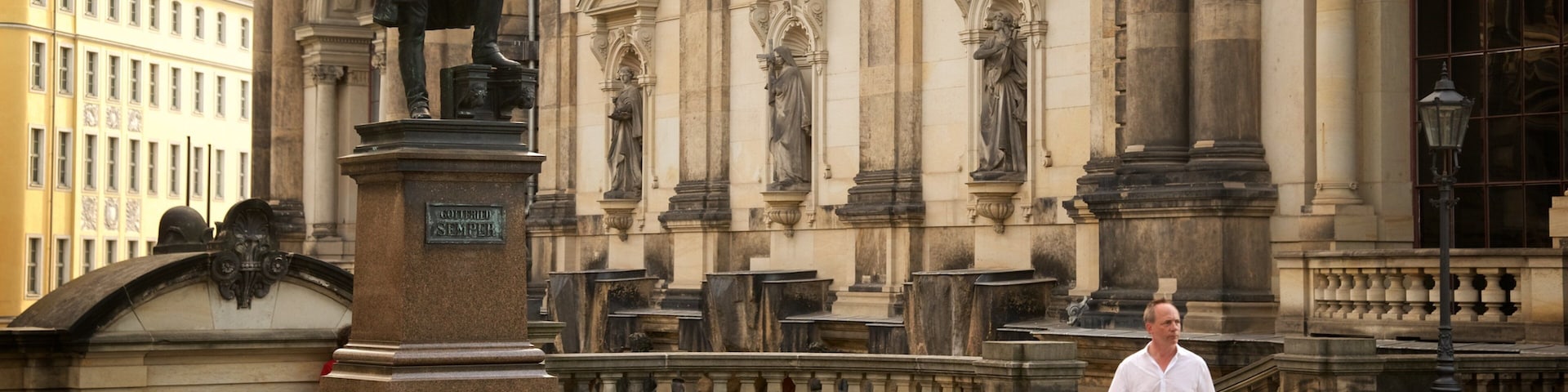 Festung Dresden featuring heritage elements, a square or plaza and a statue or sculpture