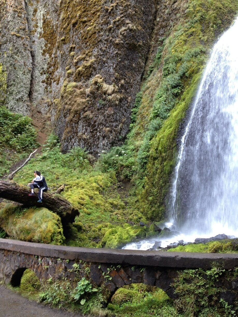 I stopped here en route to Multnomah Falls. While smaller than Multnomah, I preferred this one! .5 walk up, and you're much closer to the water. It's a nice mist on a summer day!