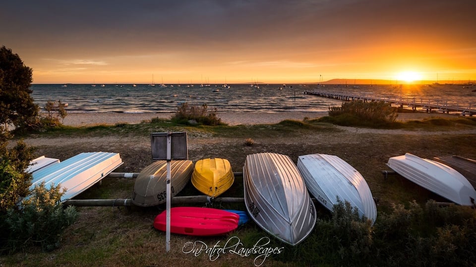 A simply amazing pre sunrise colour all across the sky followed by this scene as the sun rose above horizon - don’t think I’ll forget that morning in a hurry!