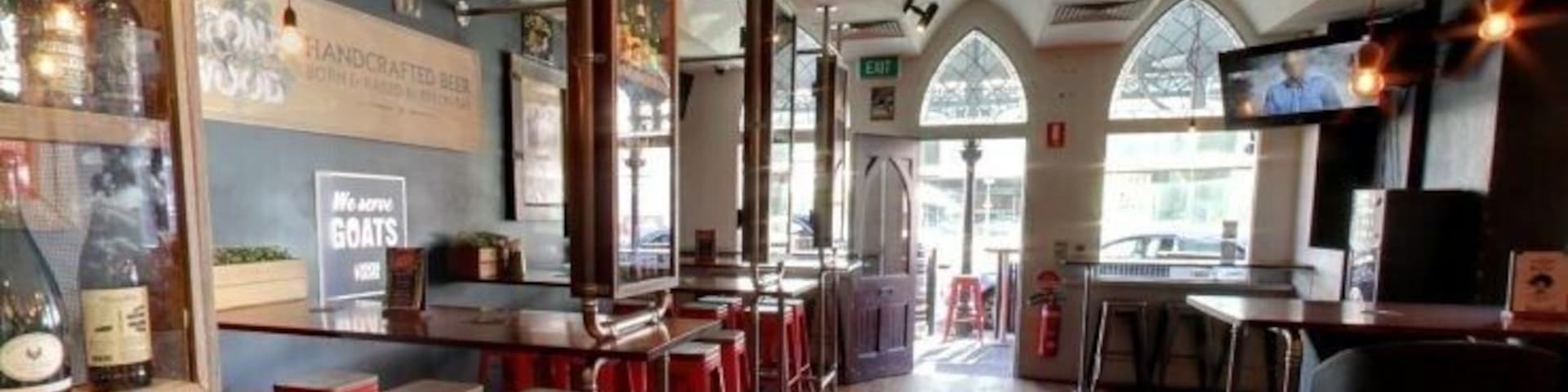 A venue perfect for after work drinks, catching up with friends and casual gatherings.
A must for beer lovers: http://beerdeluxe.com.au/hawthorn/menu/
