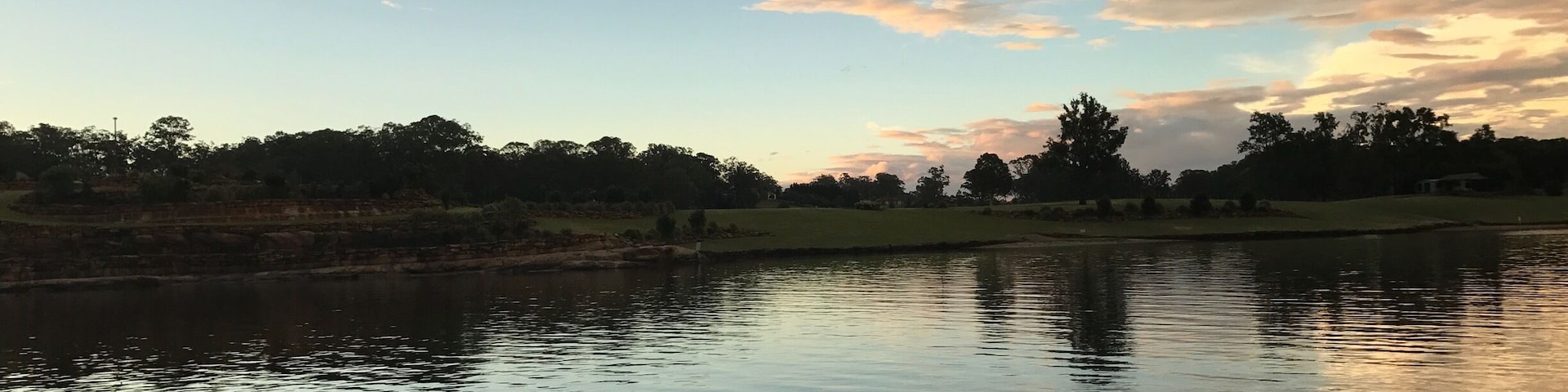 Great camping ground just outside Sydney. Ideal for fishing kayaking and boating
