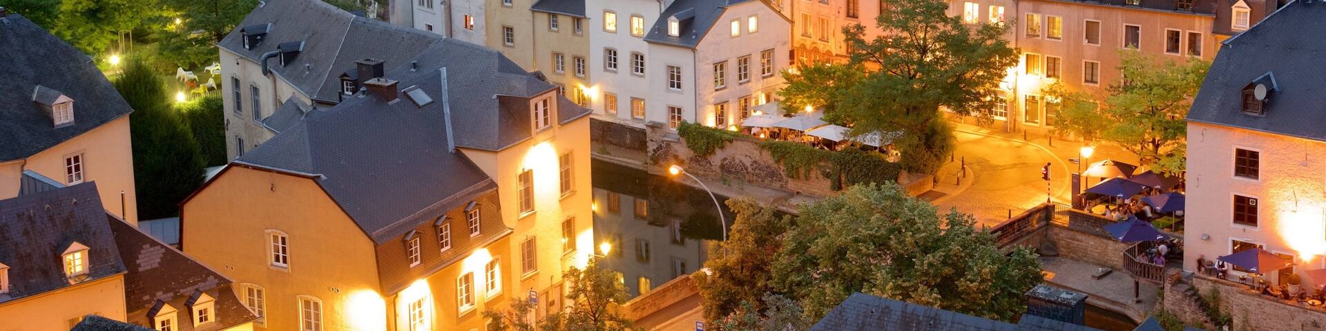 Luxemburgo que inclui cenas noturnas, arquitetura de patrimônio e uma cidade