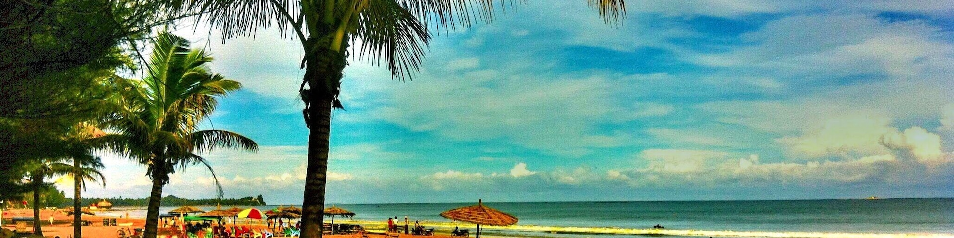 The views as the beautiful landscape with the shore , the nature have the beautiful with the views , views from my travel with vacation .