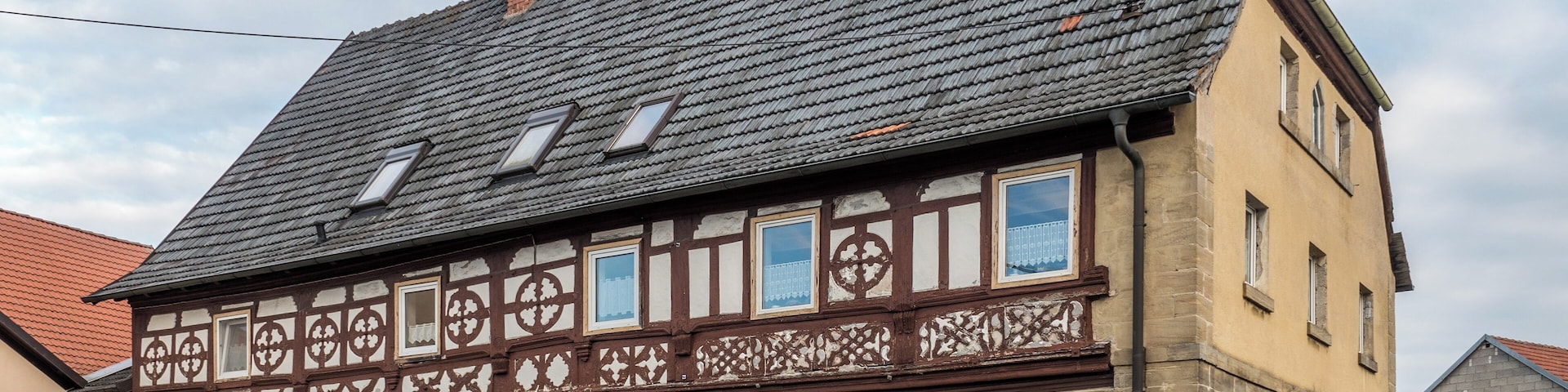 This is a picture of the Bavarian Baudenkmal (cultural heritage monument) with the ID