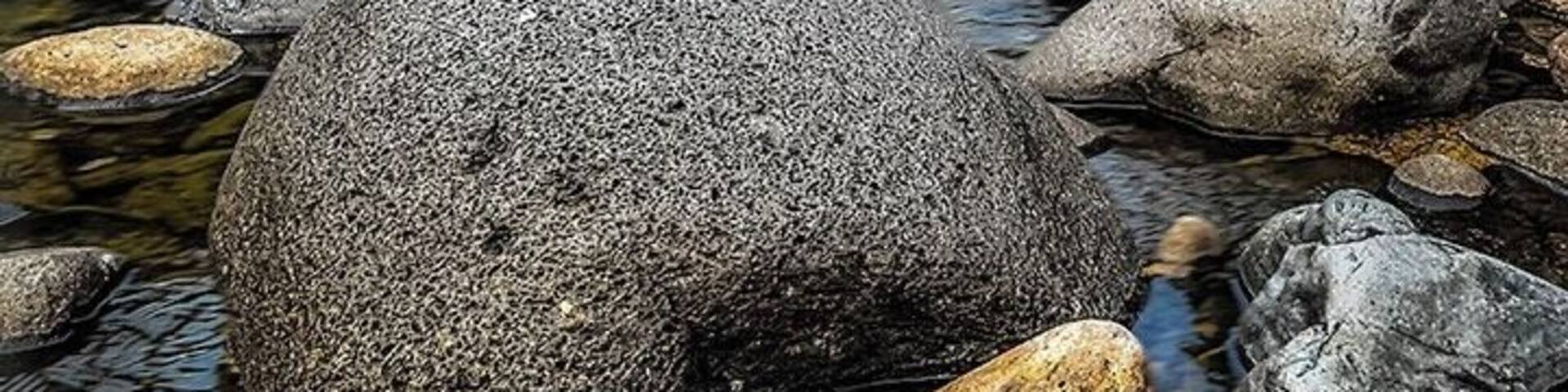 I took a guided hike down the somoto canyon in Nicaragua some part of the hike you had to float the river with a life vest and jump off a few cliffs! What an adrenaline rush this hike was. #Adventure