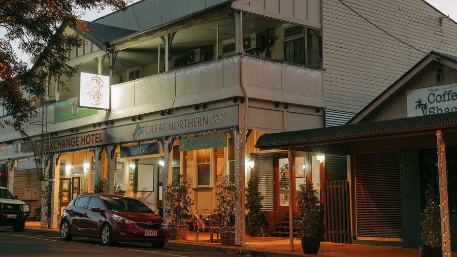 Toogoolawah showing a small town or village and night scenes