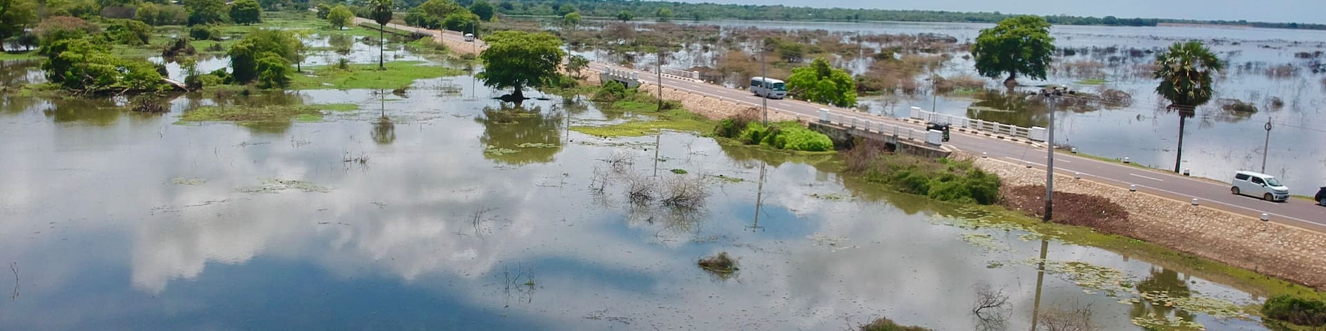 Many beautiful lakes in Sri Lanka