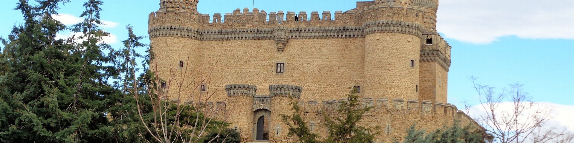 The New Castle of Manzanares el Real, also known as Castle of los Mendoza, is a palace-fortress erected in the 15th century in the town of Manzanares el Real (Community of Madrid, Spain), next to the Santillana reservoir at the foot of Sierra de Guadarrama mountain range. A must-see for anyone going to Madrid! One of the most interesting castles I've visited.