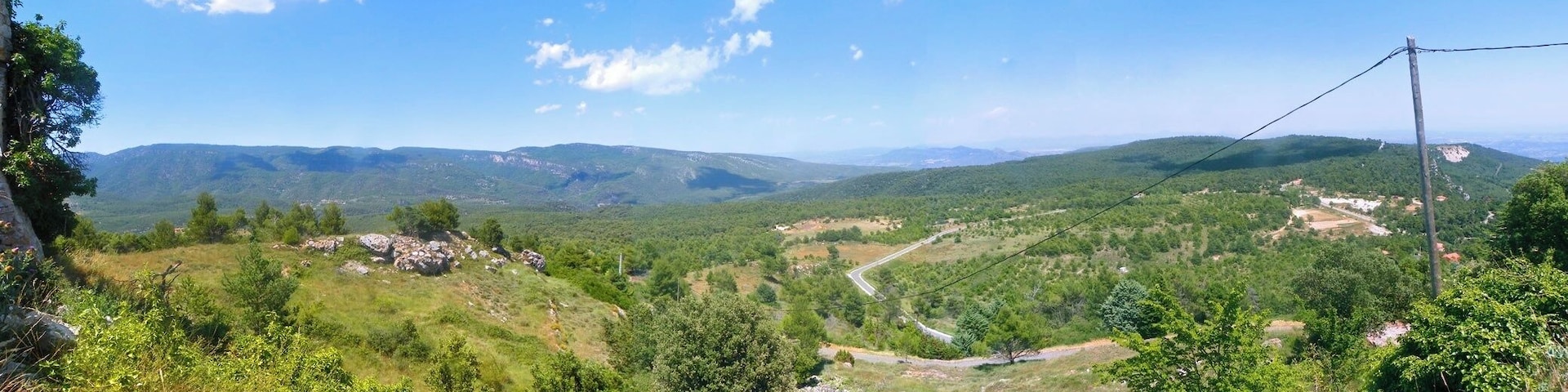 Panorama des de Mont-Ral mirant al nord