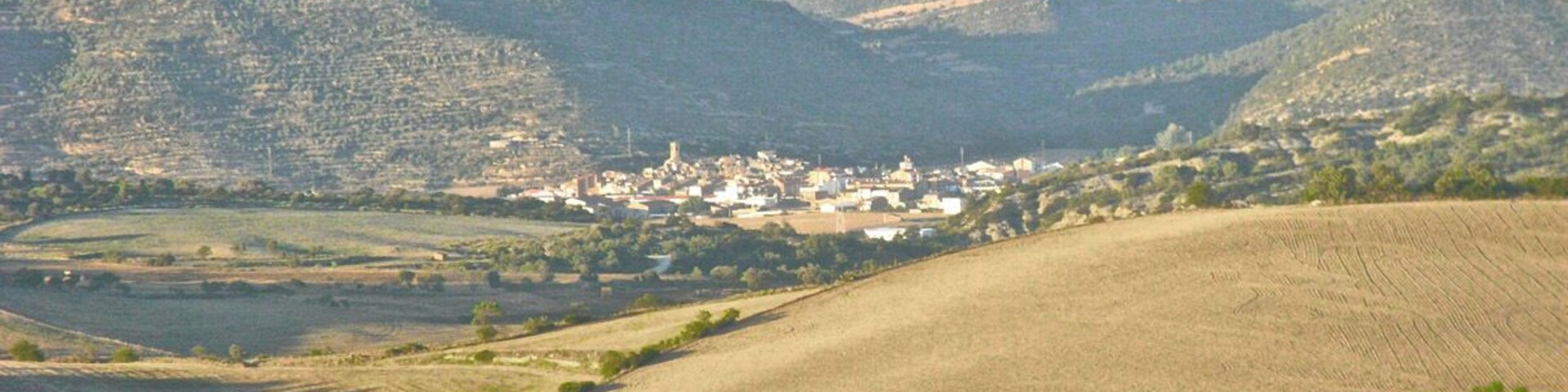 Torà des de Vicfred, a 6km