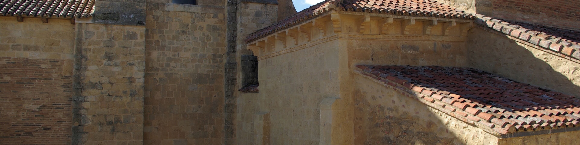 Monastery of San Miguel de Escalada, Gradefes (León, Spain).