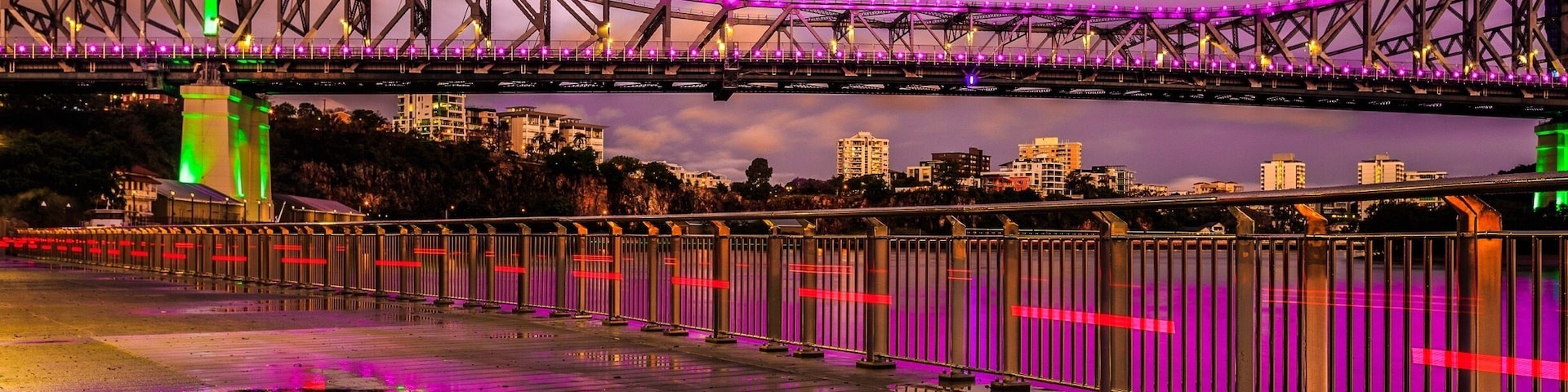 Brisbane is about to welcome her Storm season. Last night was a brief but heavy downpour that blew quickly across the city. Leaving water puddles and reflections, Brisbane is always full of good looks. #stunningstructures