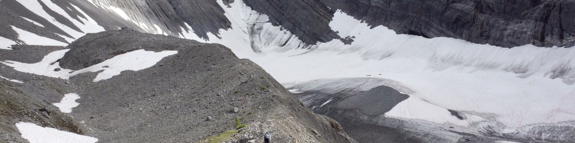 We arrived in late afternoon, nobody was up there, total solitude.