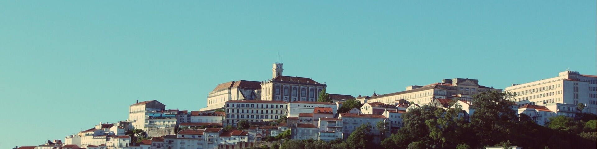 Vista da Ponte Pedro e Inês.