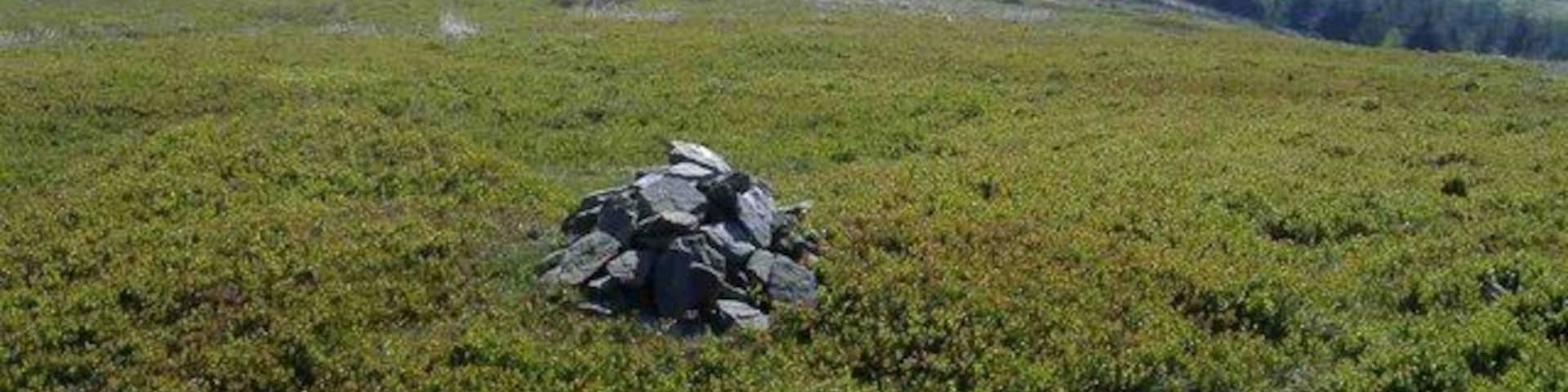 Cairn on Mynydd Maen