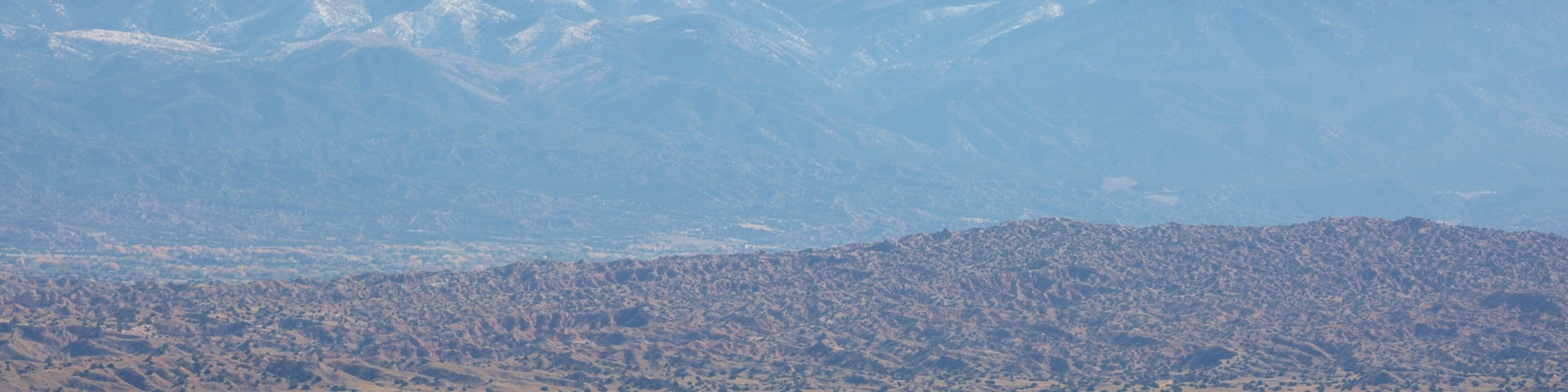 Espanola showing mountains