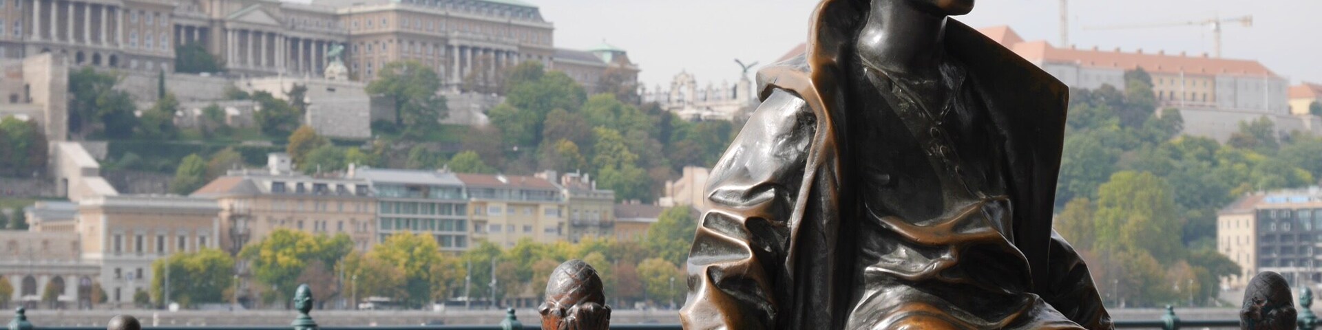 Little savior watching over Buda