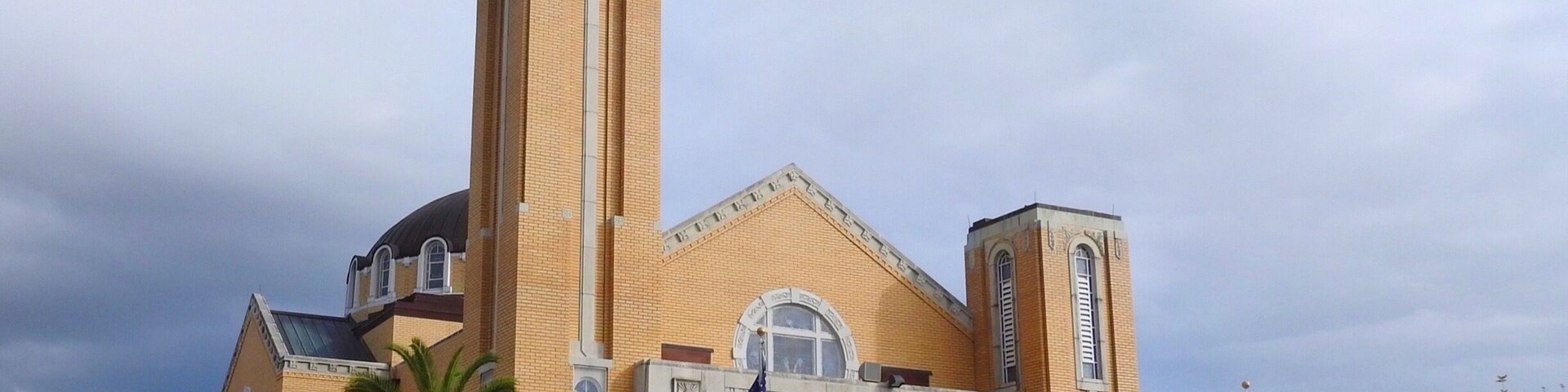 The present day Cathedral was completed in 1943, an example of Neo-Byzantine architecture, and was modeled after Saint Sophia Cathedral (Hagia Sophia) in modern day Istanbul.
#Cathedral
#Greek