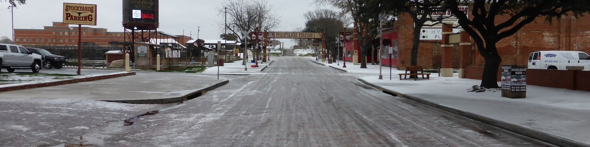 A cold, snowy, icy, slushy, ugly day in Fort Worth. #FortWorth