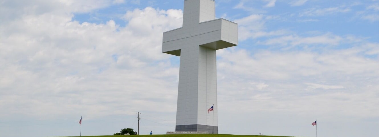 This cross was envisioned in the nineteen-thirties as a non-denominational landmark for community praise. From this spot one can easily see Illinois, Missouri and Kentucky