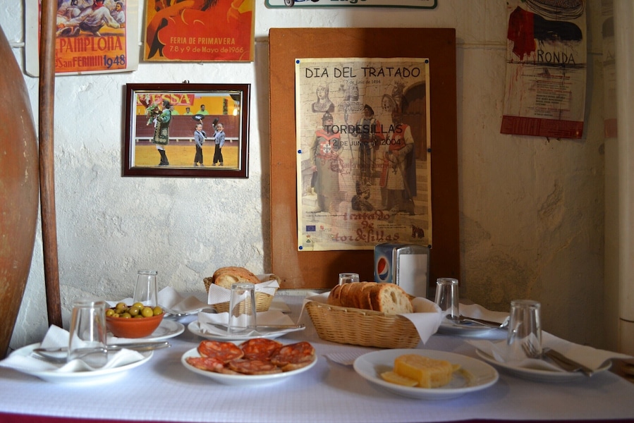 Beautiful petiscos at a small tavern in #portugal www.thetinytaster.com