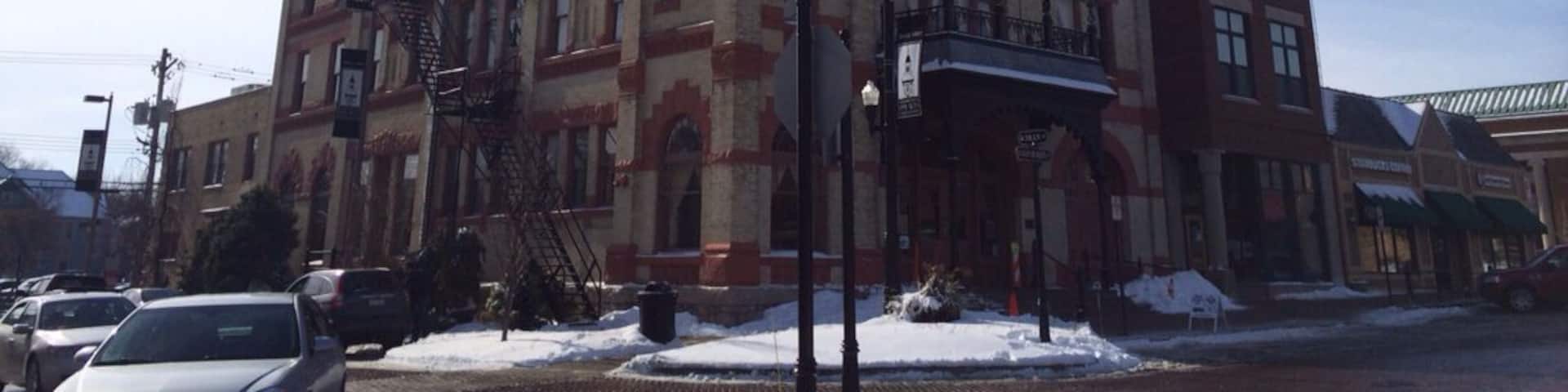 Highlighted in the movie Groundhog Day, also housed plays that featured famous actors Orson Welles and Paul Newman.