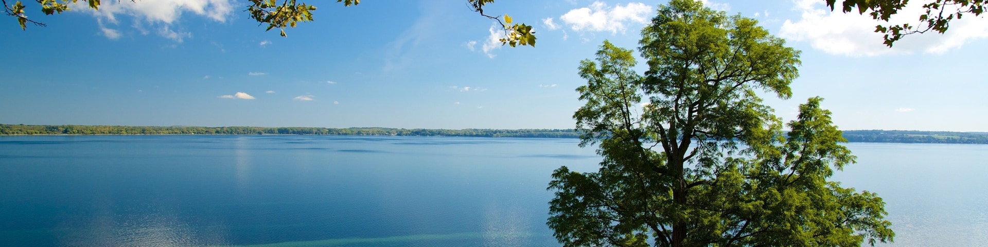 Geneva which includes a lake or waterhole and tranquil scenes