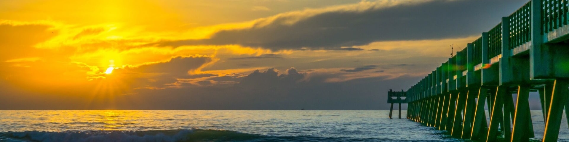 Sunrise at the Jacksonville beach Pier