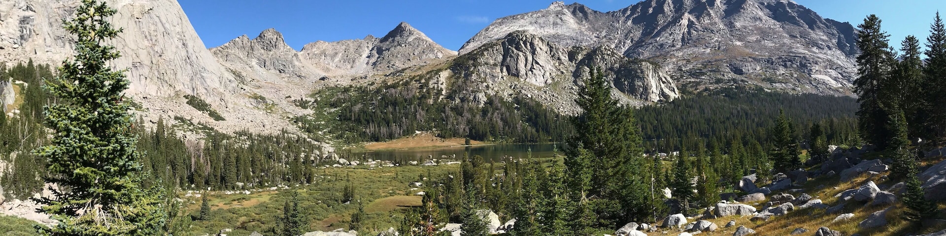A beautiful view of the Cirque on a sunny September morning. Wind River Range.   #Adventure