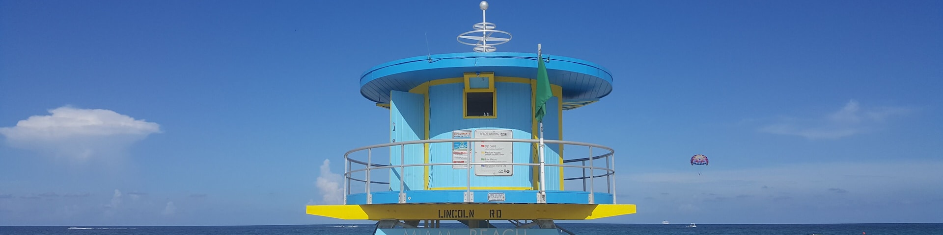 One of many colourful lifeguard towers that line the beach.
-2019