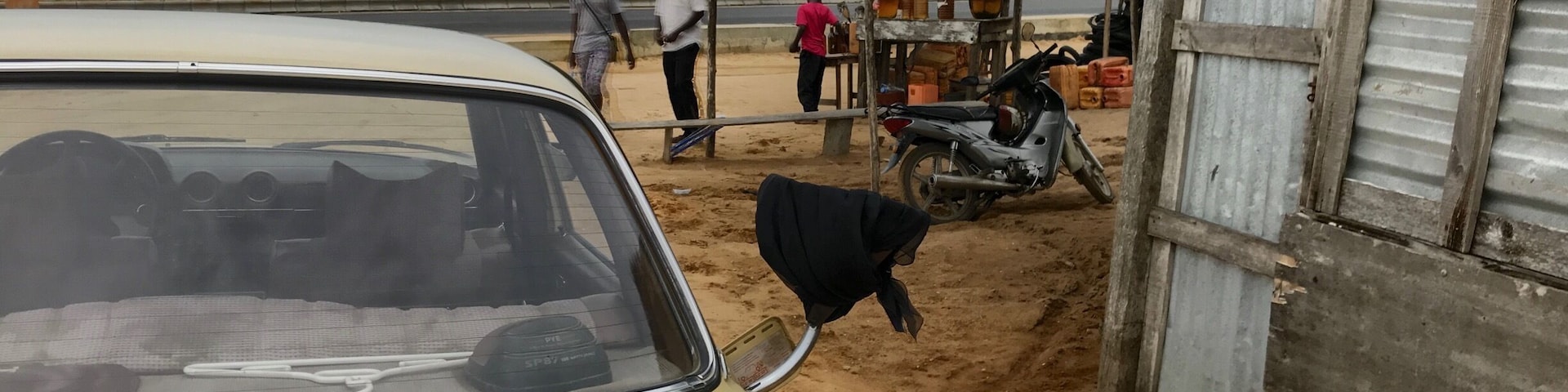 Gaz station in Benin... starting a road trip to Ouiha and the slave’s road to join Grand-Popo beach.