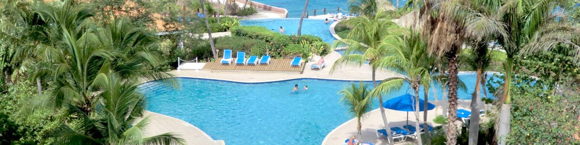 Look at this amazing photo taken from the balcony of our Hilton Hotel room in Curacao https://tinyurl.com/Curacao-Hilton . So many shades of #blue.
Look at how the hotel pool seems to flow into the beautiful blue sea. Amazing Right!
The hotel is located at Piscadera Bay Willemstad. To get from the Curaçao International Airport also known as the Hato International Airport takes about 15 minutes.
You like that huh? Read more here: http://travelwith2ofus.com/which-is-really-better-hilton-curacao-or-hilton-barbados.php
#aquatrove #Curacao #Caribbean