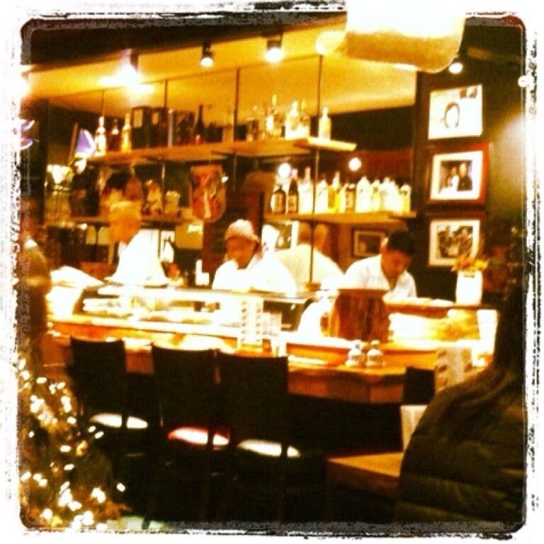 A great Japanese restaurant in Southcenter. Full and fresh nigiri and sashimi menu, rolls are varied and delicious, plus bento and much more. Full bar too with Japanese beer on tap. Solicitous to kids, lots of seating. Love this place!